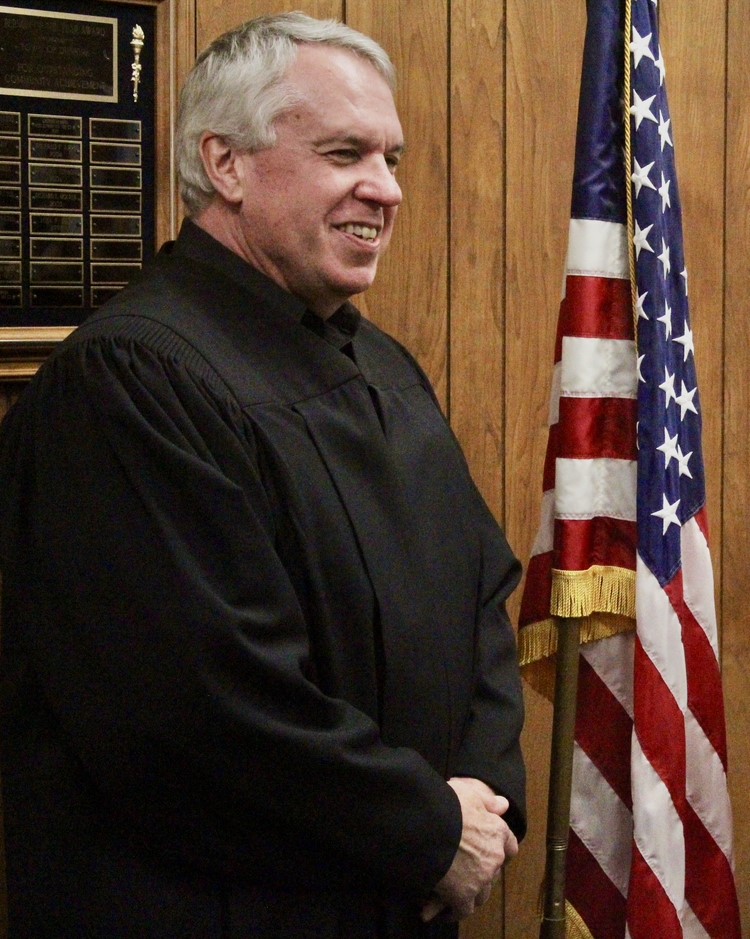 Town may go down to one justice | News, Sports, Jobs - Observer Today